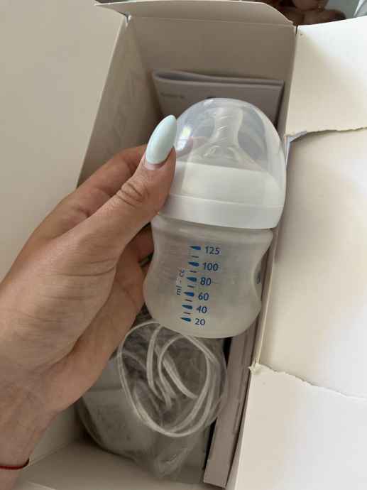 Avent električna jednostruka izadajalica + Nuk bočica protiv kolika
