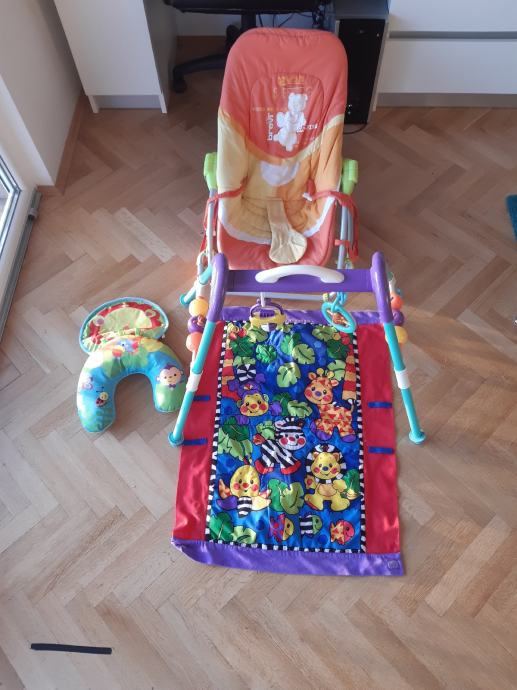 Poklanjam Komplet od više stvari za bebe