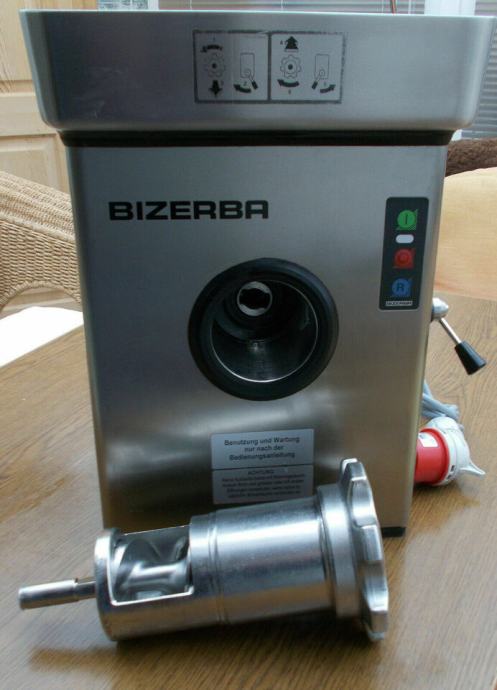 MAŠINA ZA MLJEVENJE MESA Bizerba FW-N 22/2 odlicno stanje....