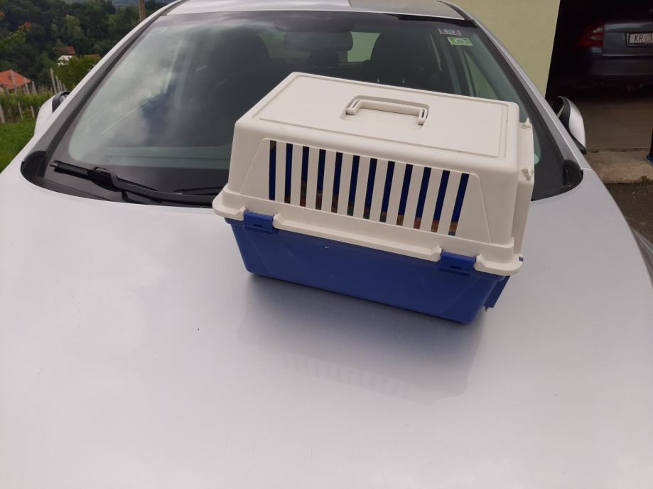 Transporter za mačke.
