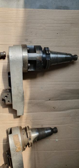 Alat za narezivanje utora za glodalice i cnc glodalice