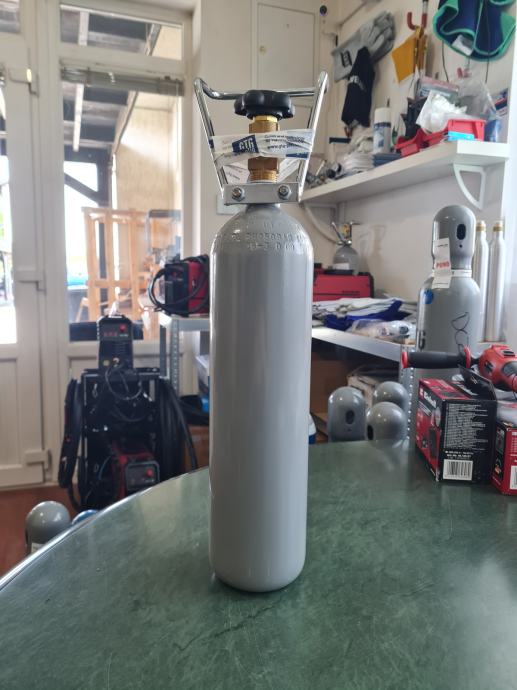 Mala boca CO2 puna 2 KG - akcija - 15 %