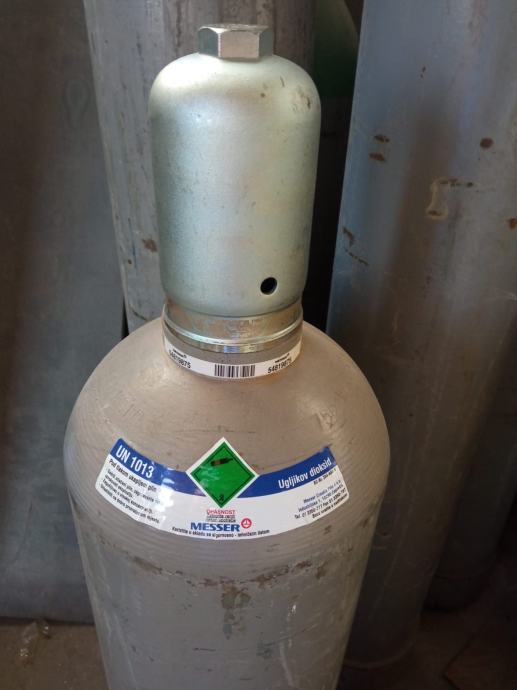 Puna boca, plin CO2, 150 bar