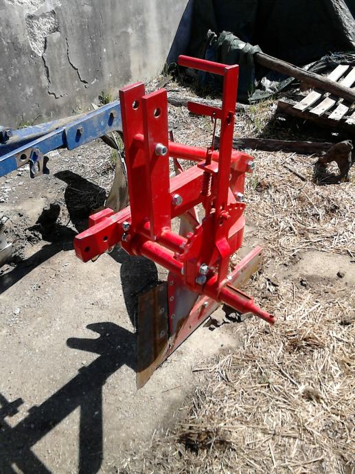 Jednobrazni plug 16 cola