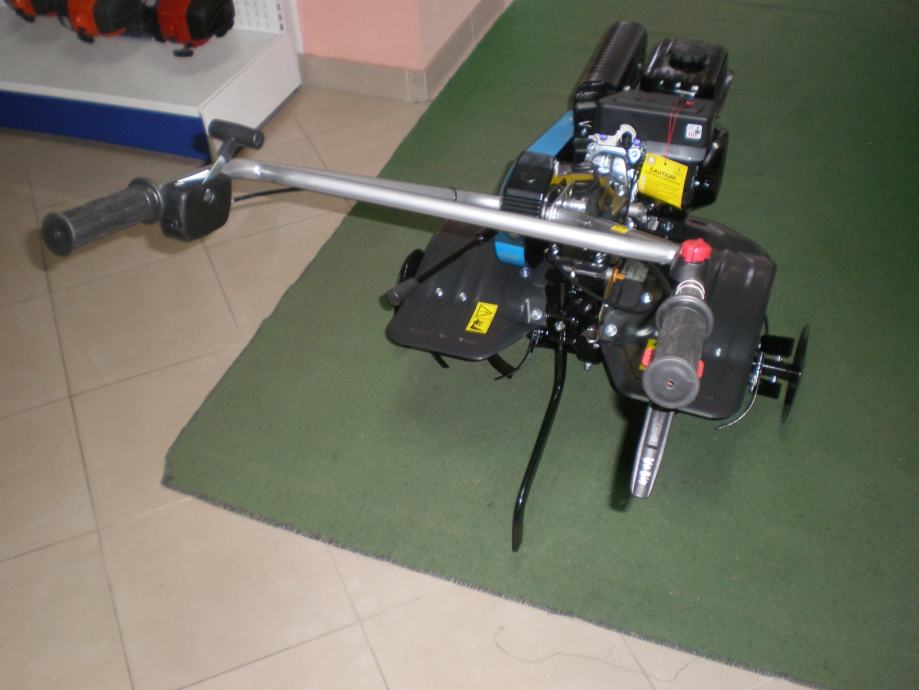 MOTOKULTIVATOR BERTOLINI BT 204