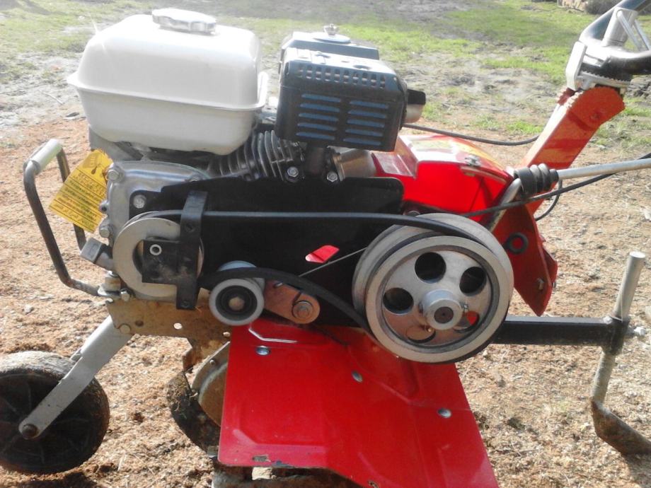 Motorna freza Benassi BL 450 h motor Honda 5,5KS