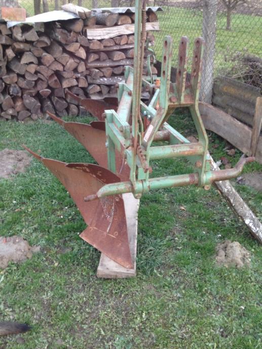 Plug 3 brazde Eberhardt