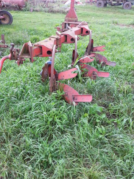 PLUG 3 BRAZDE 16 RAVNJAK AUSTRIJSKI