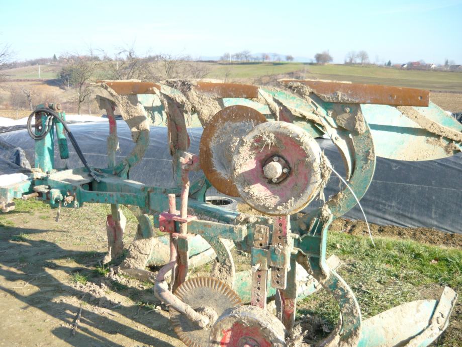 Plug 3 brazde Regent 14