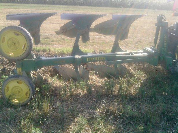 plug eberhardt tiger 651 okretač ili mjenjam za roto drljaču ili tiler