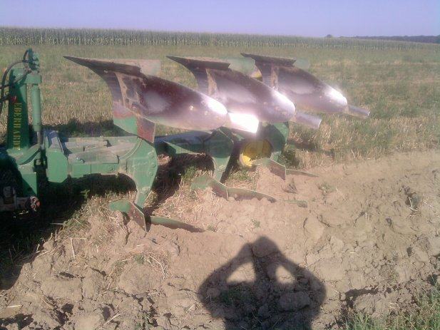 plug eberhardt tiger 651 okretač ili mjenjam za roto drljaču ili tiler