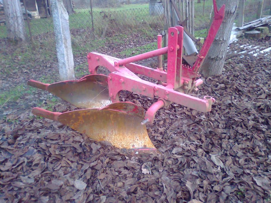 PLUG IMT 10 cola niski