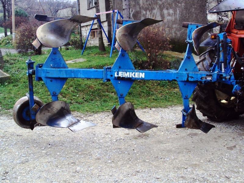 Plug Lemken Opal trobrazni okretač 12