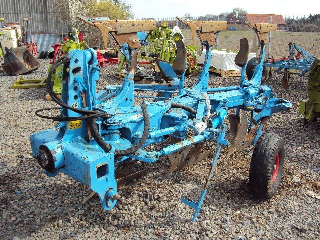 Plug Lemken vari opal 160