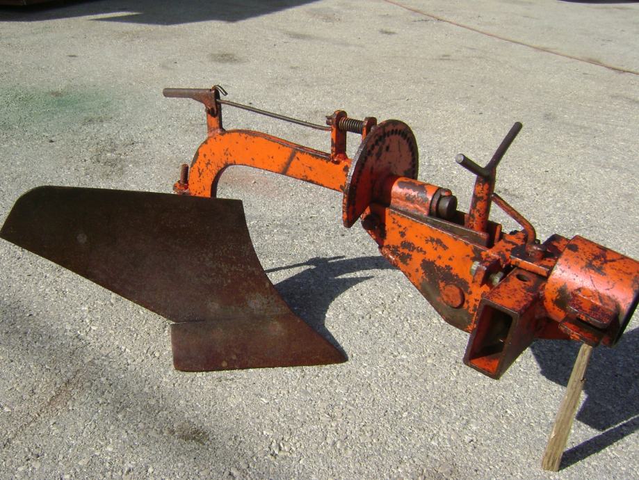 Plug za motokultivator LABIN PROGRES ili GOLDONI