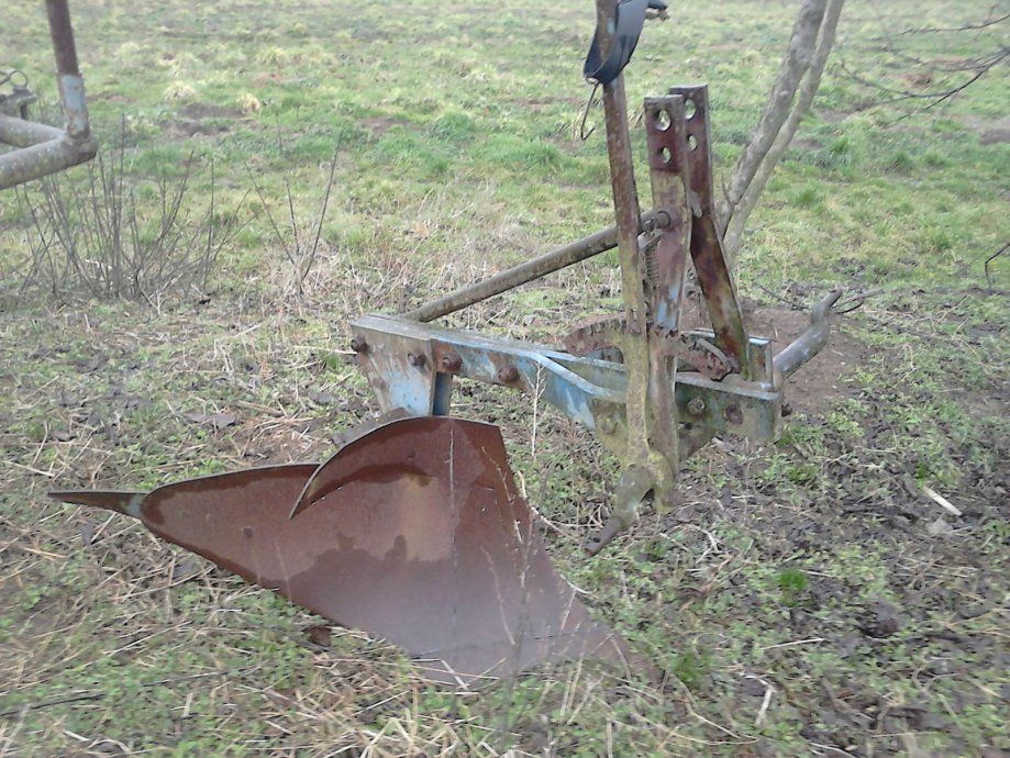 PLUG OLT 16 COLA JEDNOBRAZNI, co2 aparat za varenje zamjena