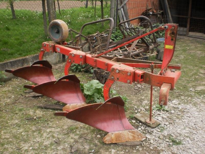 plug tri brazde VOGEL&NOOT 950