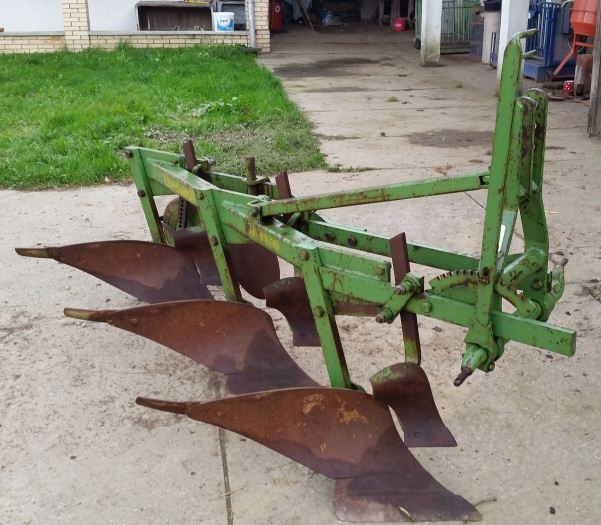 Plug trobrazni EBERHARDT