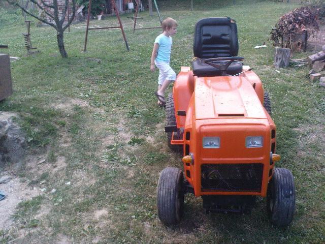 Traktor kosilica Jacobsen GT1650