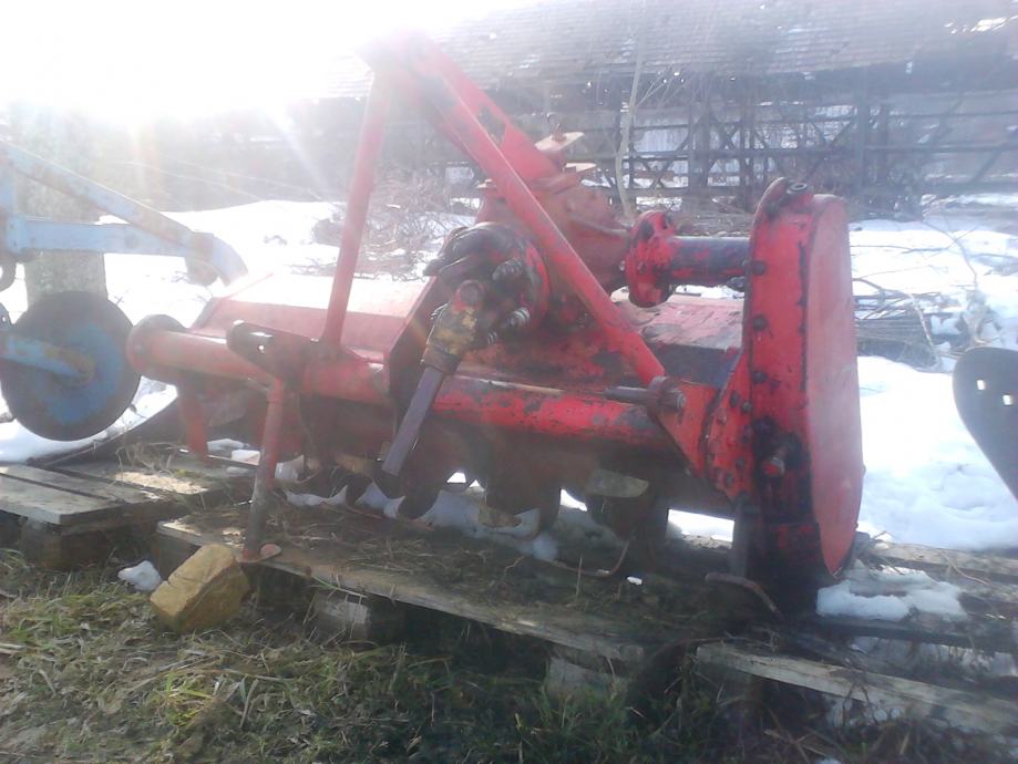 Traktorska freza IMT-619.2