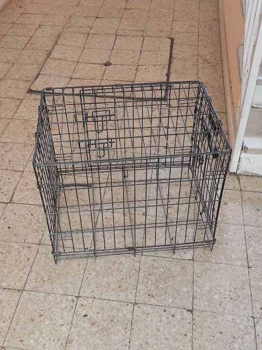 prodajem kavez za psa