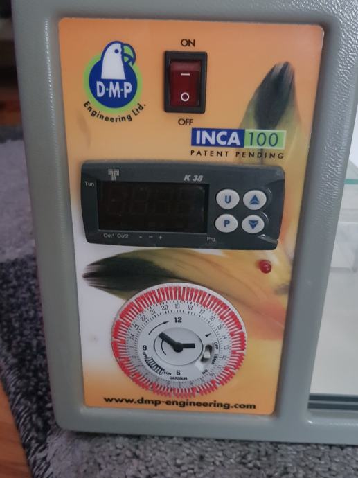 PROFESIONALAN INKUBATOR ZA JAJA EGZOTIČNIH PTICA INCA 100