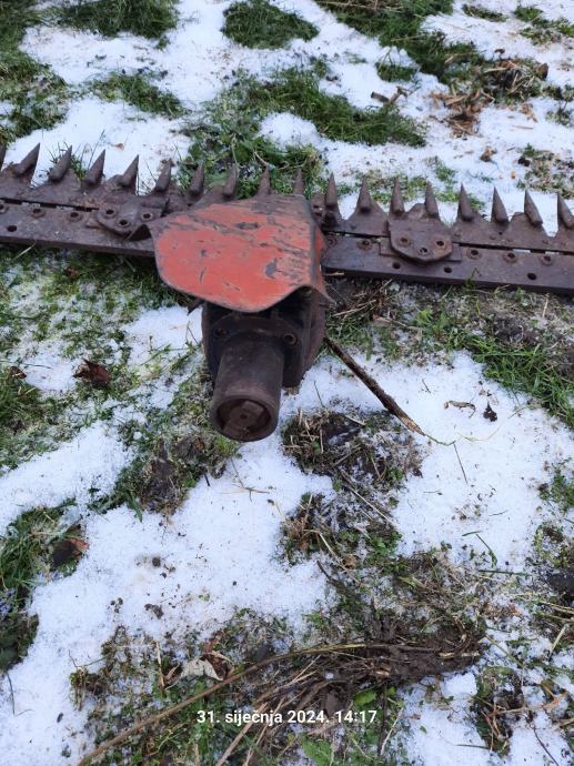 greben za kosilicu sa kosom