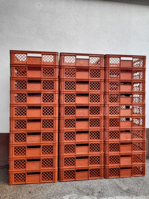 Plastične kašete - pvc gajbe za transport i skladištenje,60 kom