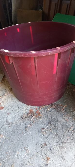 plasticne posude za groźde
