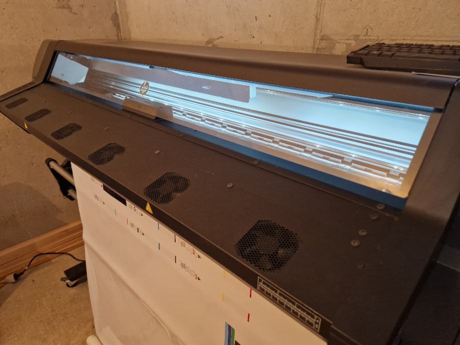 HP Latex 115 printer