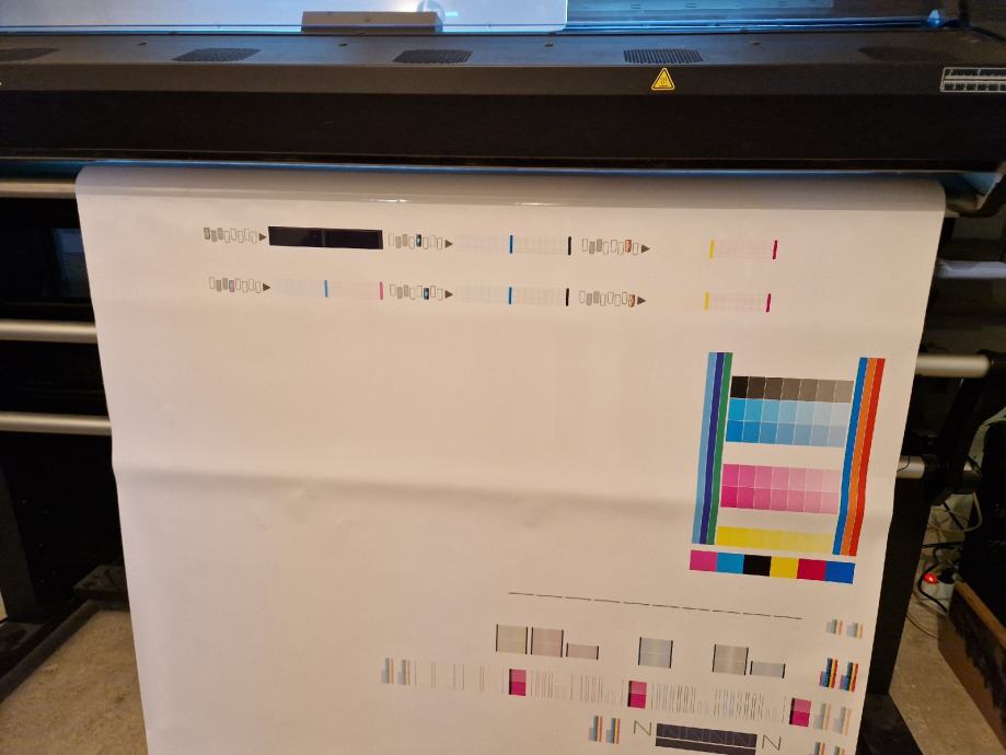 HP Latex 115 printer