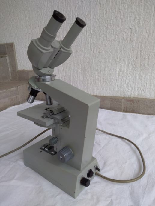 Carl Zeiss Jena mikroskop, model Laboval 2