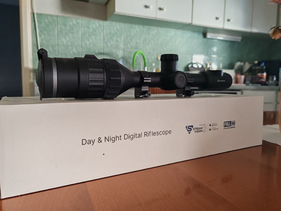 Dnevno noćna optika Pulsar Digex C50