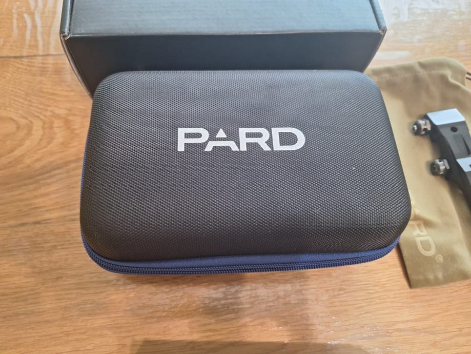 Pard 008. Rusan nosac švenk.