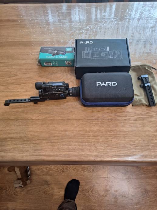 Pard 008. Rusan nosac švenk.