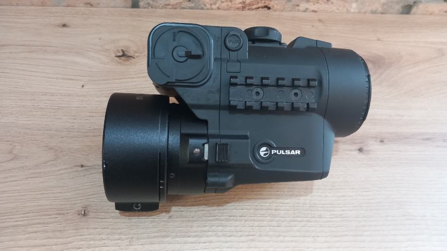 Pulsar DFA 75, clip-on