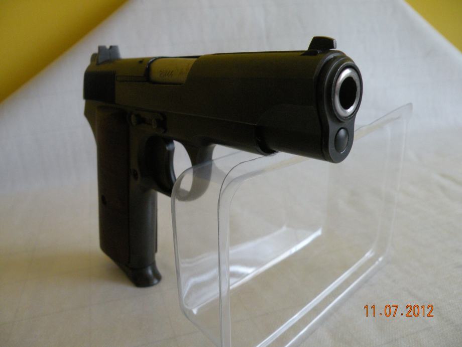 Pištolj Crvena Zastava CZ M-88 A cal. 9 mm