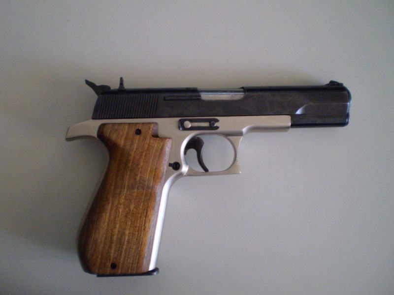 Pištolj CZ M57, 7.62mm