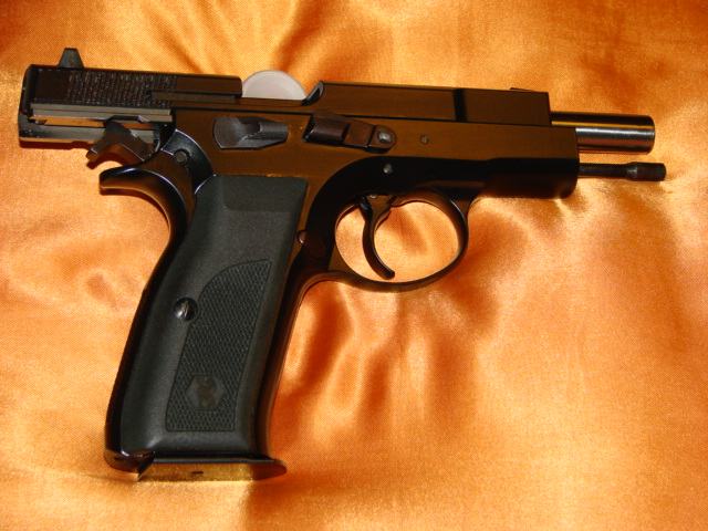 Pištolj SPHINX AT-2000 S, 9 mm Para