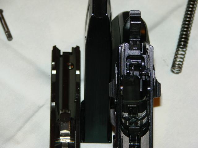 Pištolj SPHINX AT-2000 S, 9 mm Para