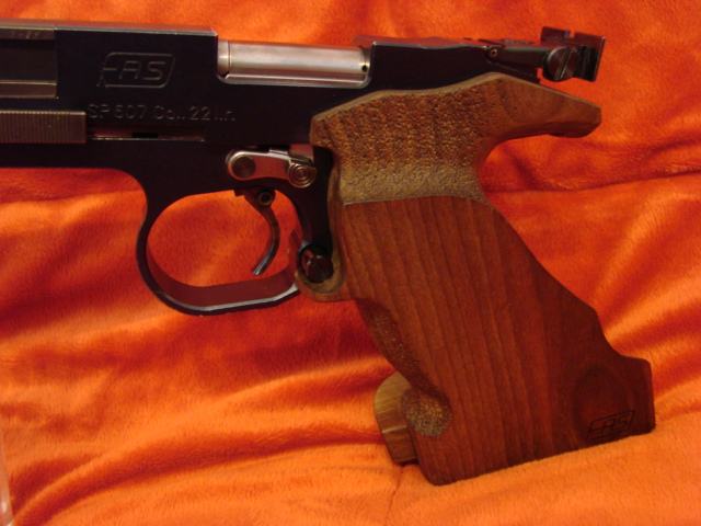 SPORTSKI PIŠTOLJ FAS mod.SP 607 .22 LR za disc. STANDARD