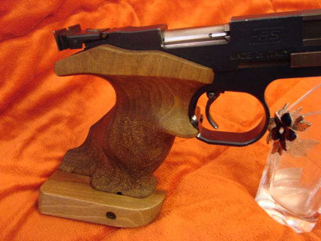 SPORTSKI PIŠTOLJ FAS mod.SP 607 .22 LR za disc. STANDARD