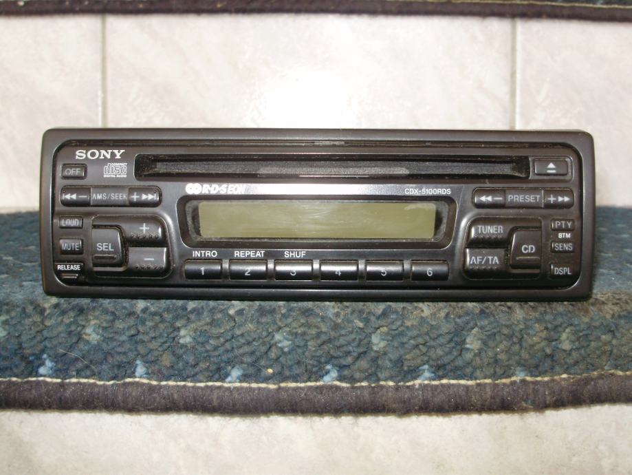 Auto radio Sony RDS EON 35w*4 sa CD-om