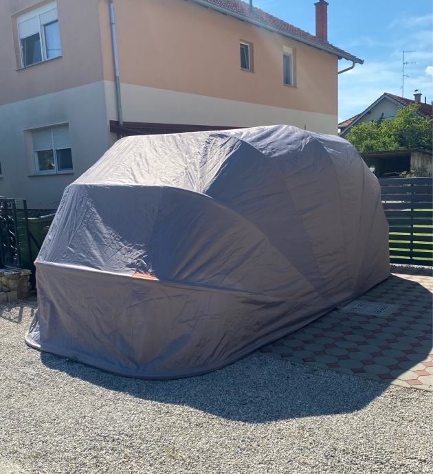 CERADA ZA AUTO - NAVLAKA ZA AUTO