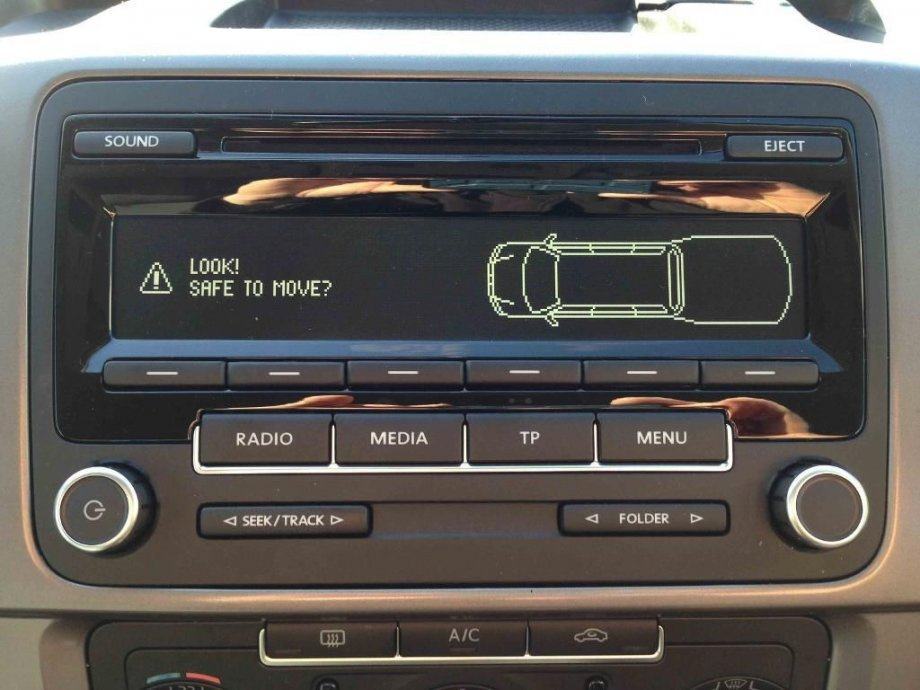 ORIGINAL VW radio RCD - 310. Highline pase na sva VW vozila