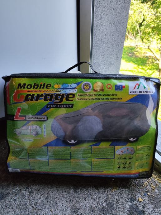 Univerzalna navlaka za auto