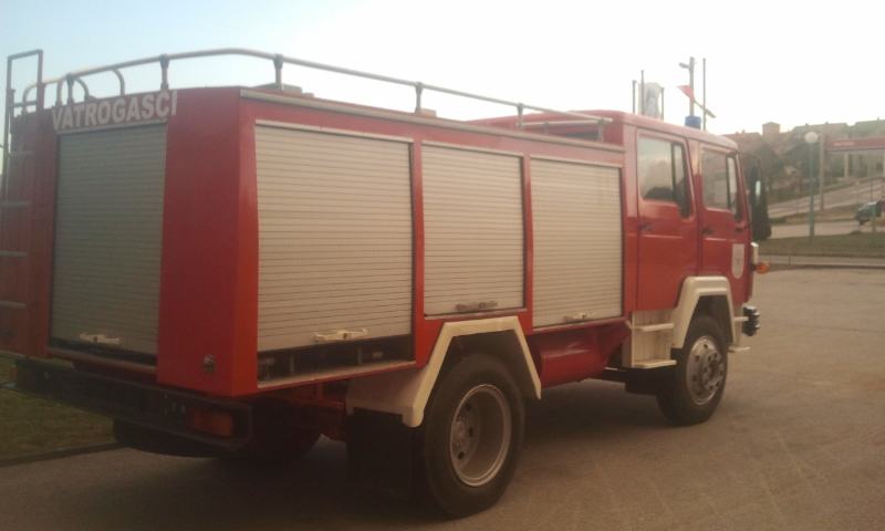 VATROGASNO VOZILO CISTERNA TAM 130 DUPLA KABINA, 1988 god.