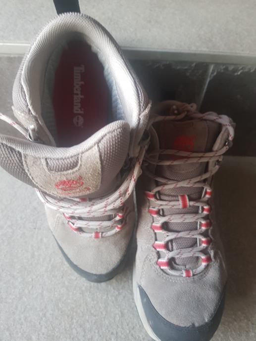NOVE TIMBERLAND gojzerice br.38