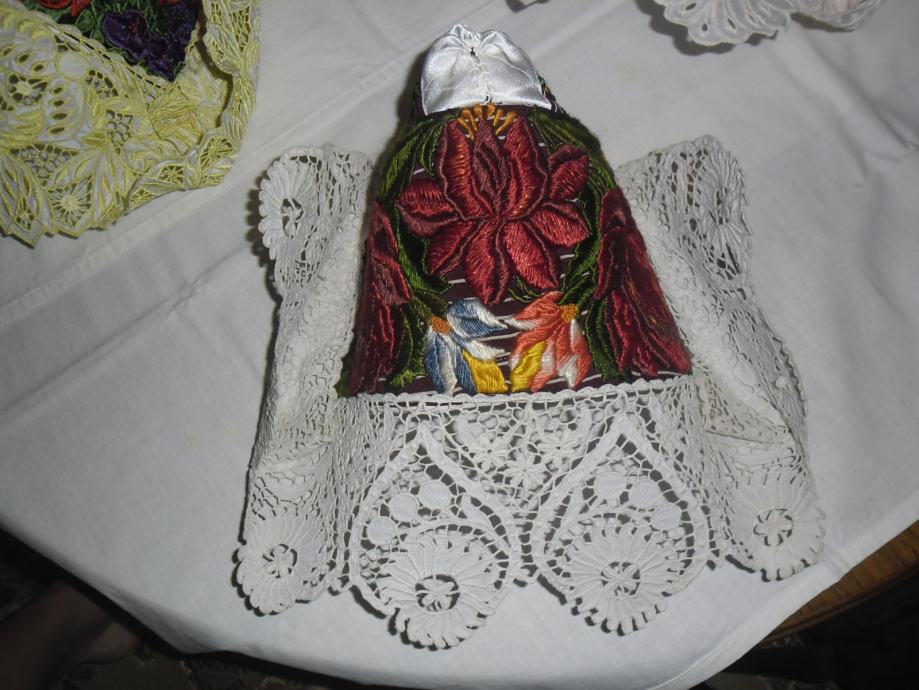 Posavske poculice i špice