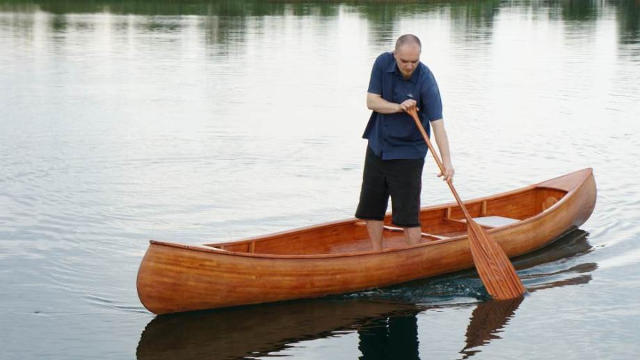 Drveni kanu dužine 5m, vrhunski izrađen
